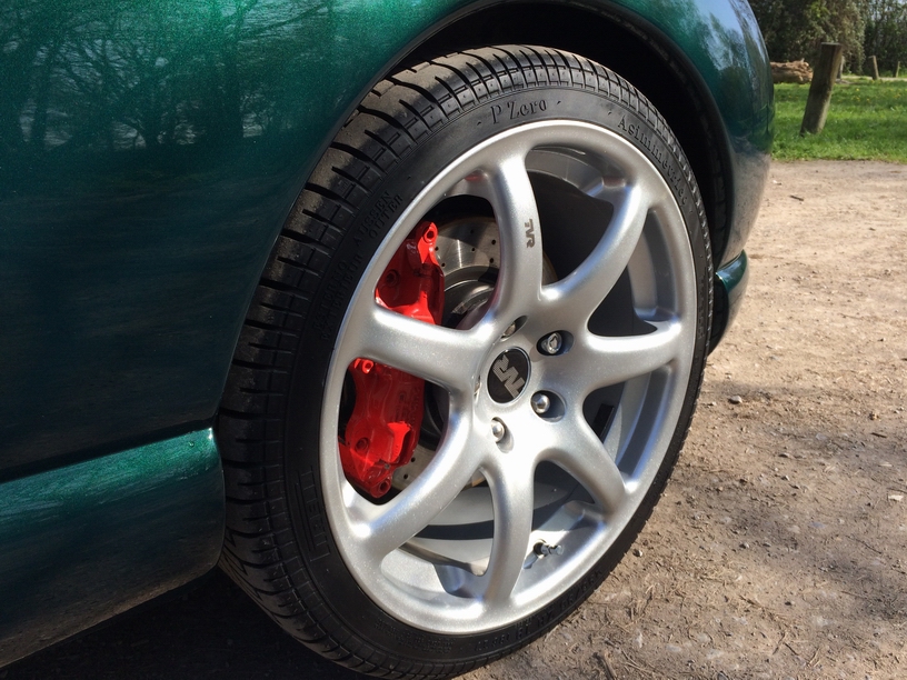 TVR Spider Wheels – fitting to a Cerbera and choosing the right tyres ...